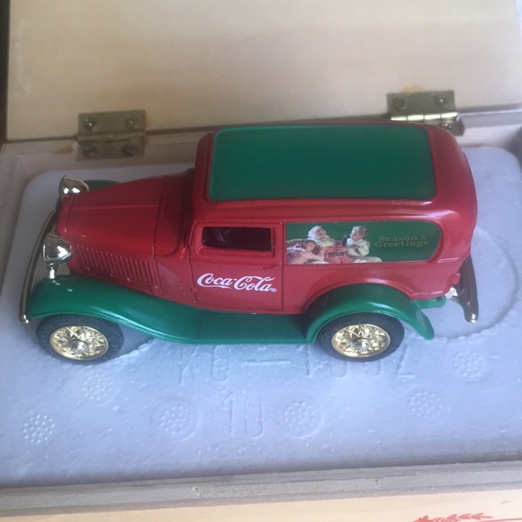 Coca Cola | Other | Cocacola Cola Diecast Seasons Greeting Truck | Poshmark